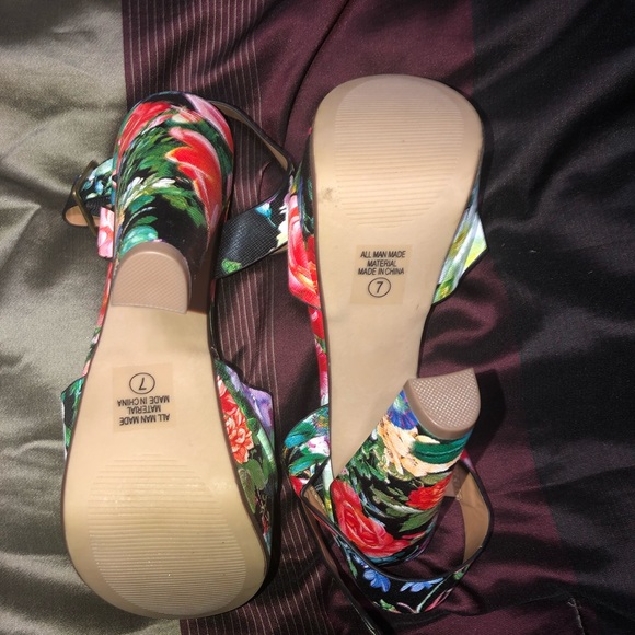 GoJane | Shoes | Platform Floral Shoes | Poshmark